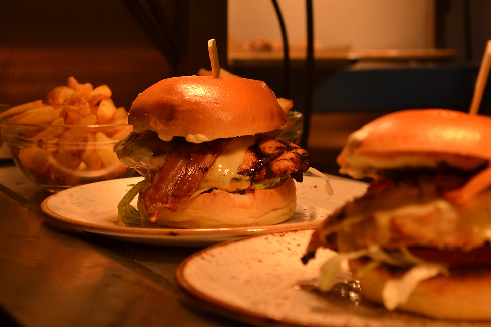 Burger & Bird Restaurant - Peacehaven