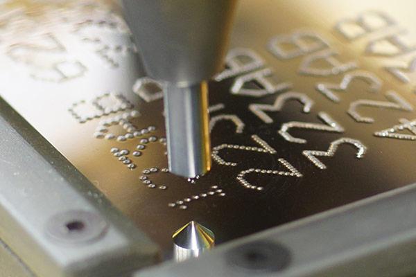 Công nghệ mã vạch Direct Part Marking là gì?