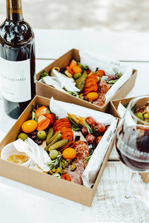 EXPERIENCES | Signor Vineyards