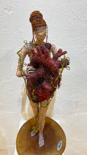 “Corazón Mio” - wire sculptures / O. Rivera | Gastón Charó