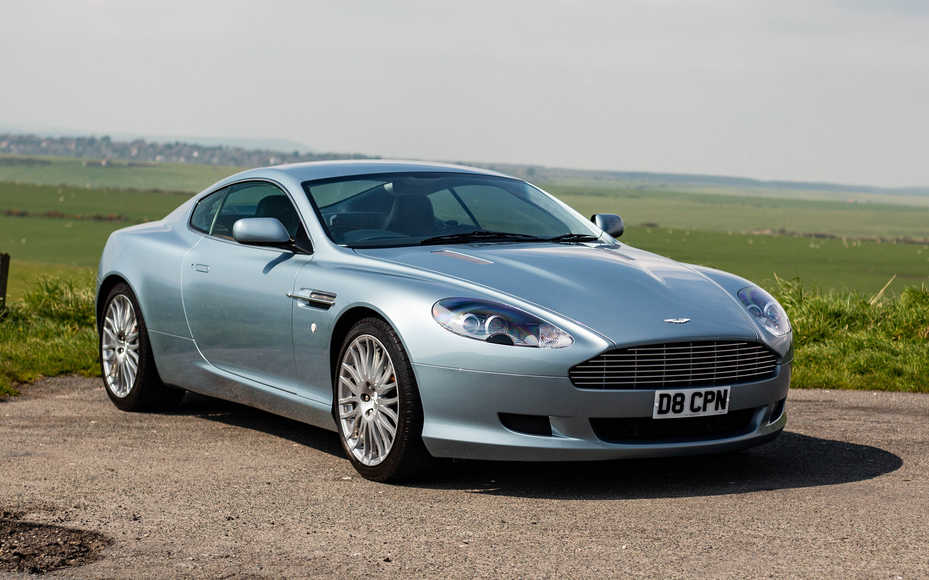 2006-aston-martin-db9-v12