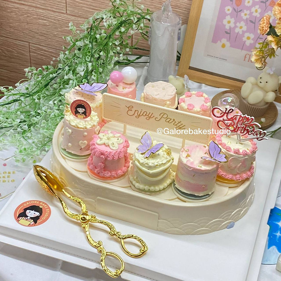 'Enchanted' Carousel Cake Set | Galore Bake Studio