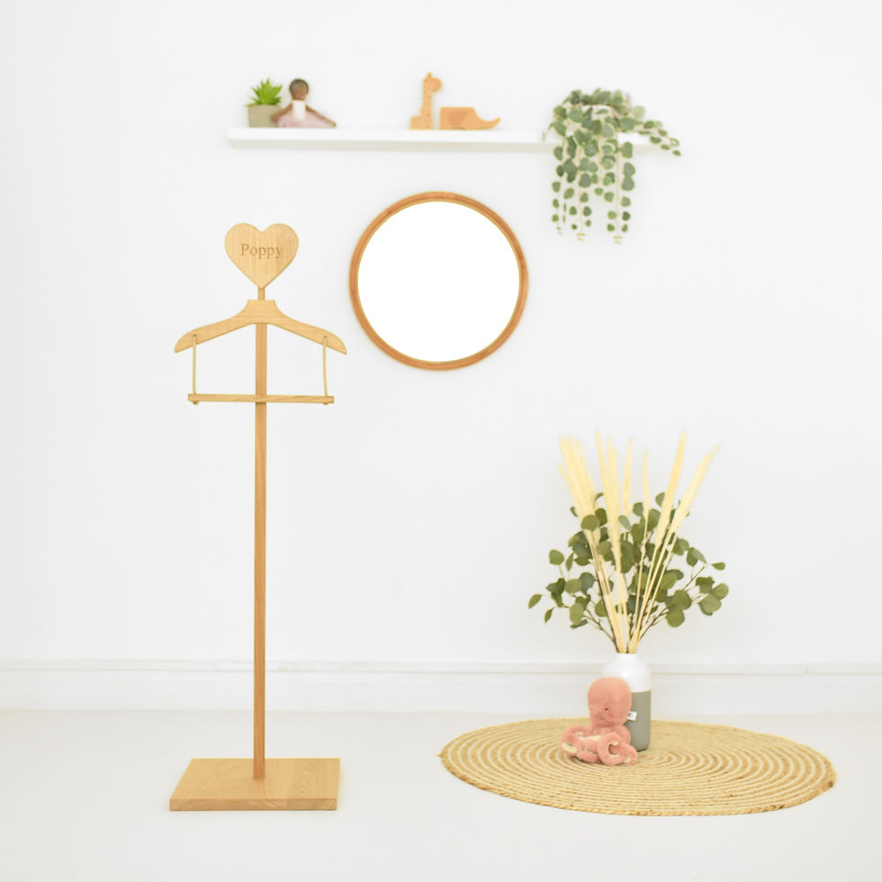 Junior Stands | Fall with Grace