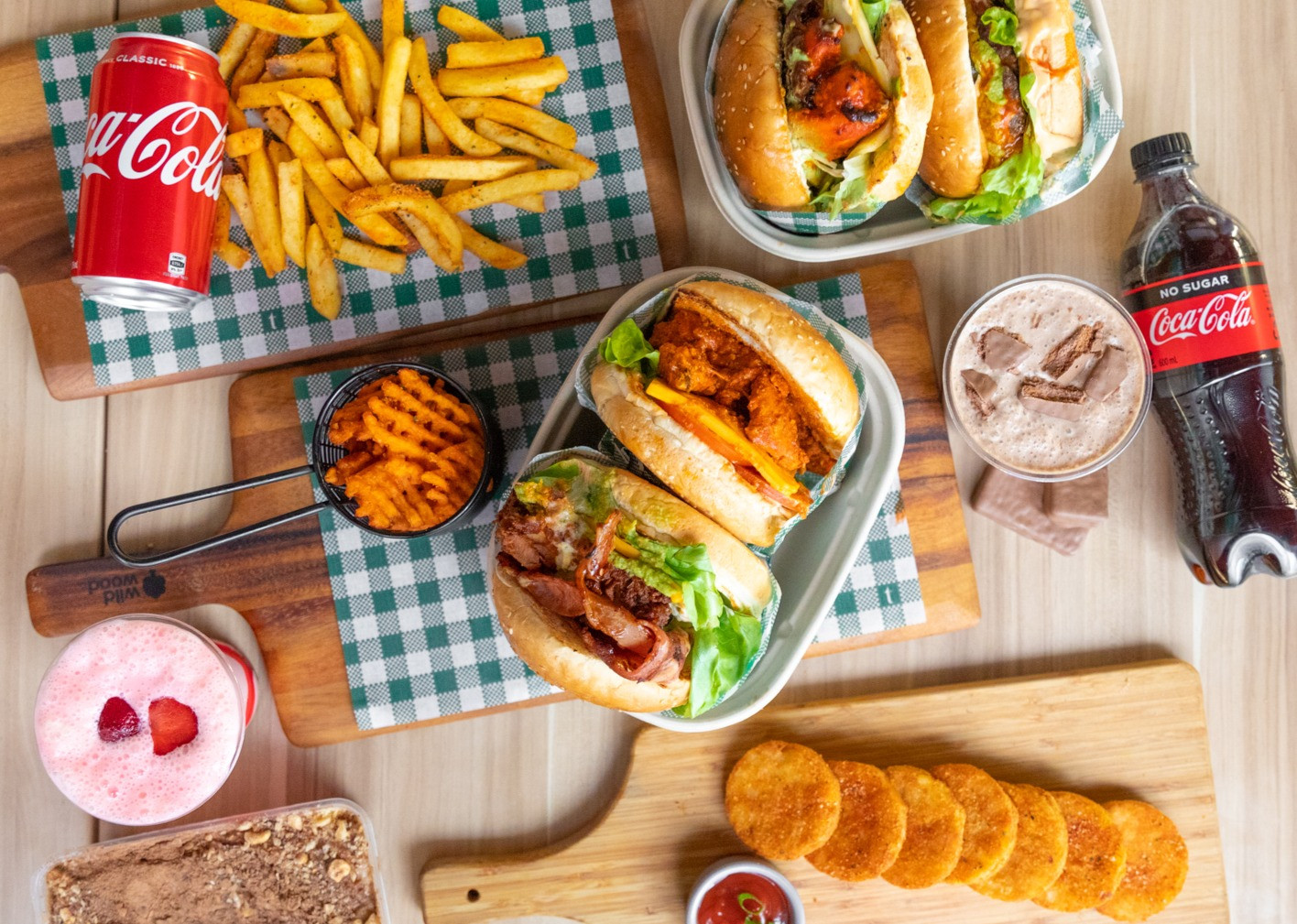 Home | Backyard Burgers