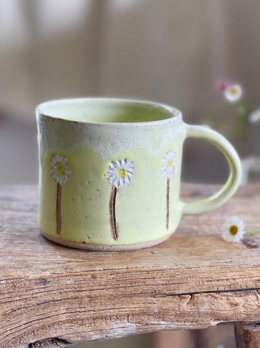 Daisy Pottery Mug in Yellow | Thoughtful Potter