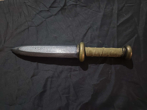 Ash peirce- LARP Dagger | Twisted Goblin Armouries