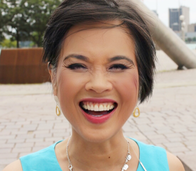 How To Tell The Difference Between A Genuine Smile Vs. A Social Smile