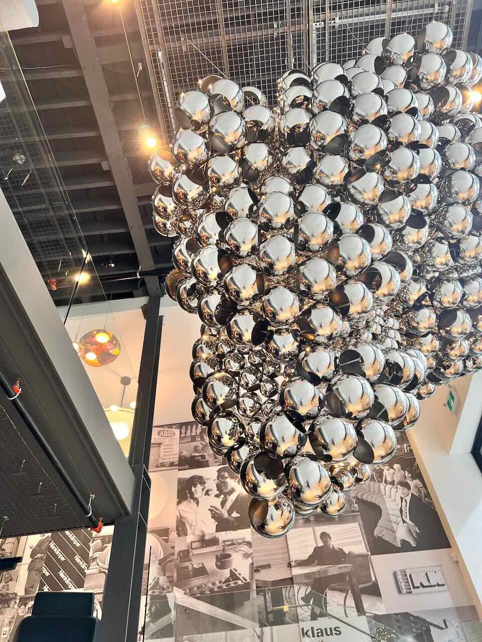 KLAUS Showroom | Sun Drops Studio