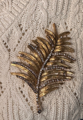 Elizabeth Cole: Fern Pin | Luxewagon