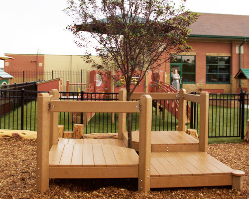 Quad Deck w/ Rails | Spaces For Play