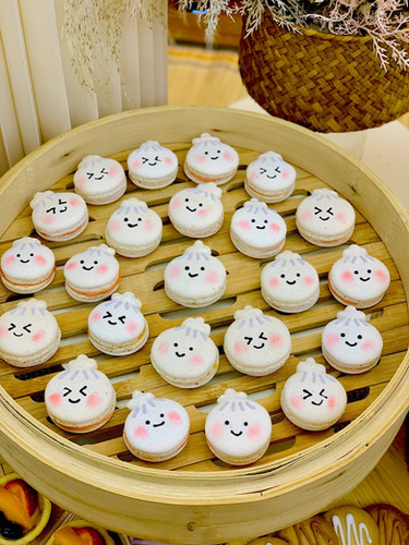 Hand-crafted Dumpling French Macarons (Bundle of 12) | Divine Artisan