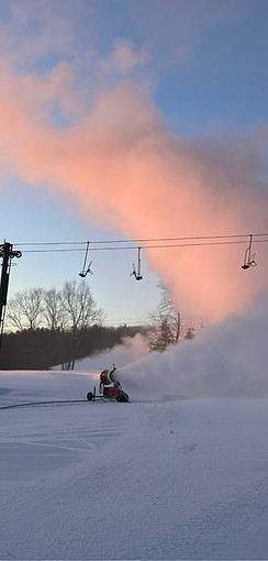 Hours & Mountain Information | Maple Ski Ridge