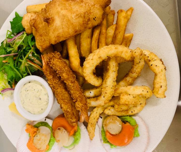 Tides Restaurant Tooradin Bar and Steaks, Seafood