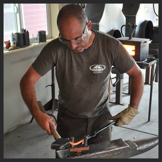 David Norrie Blacksmithing School - Class and Project Photos