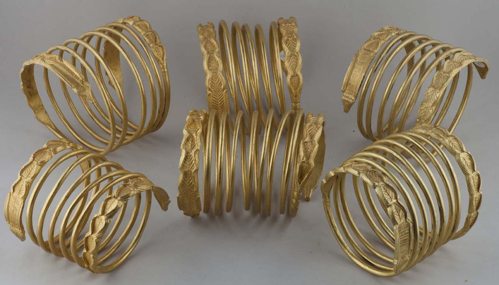 The History of Romania in One Object: The Dacian Gold Bracelets