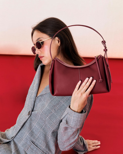 KITH SHOULDER BAG Textured-Dark Cherry | Lunné