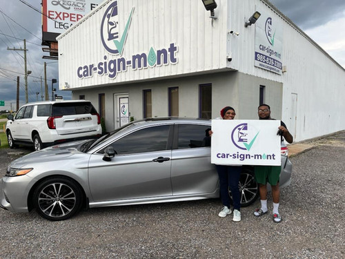 2020 Toyota Camry SE | CAR-SIGN-MINT