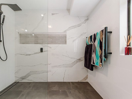 Frameless Standard Size Panel - 2000mm High | Shower Screens