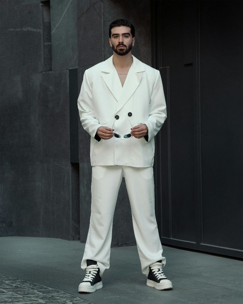 Best Luxury Men's T-Shirts: Elevate Your Wardrobe with Style and Comfort