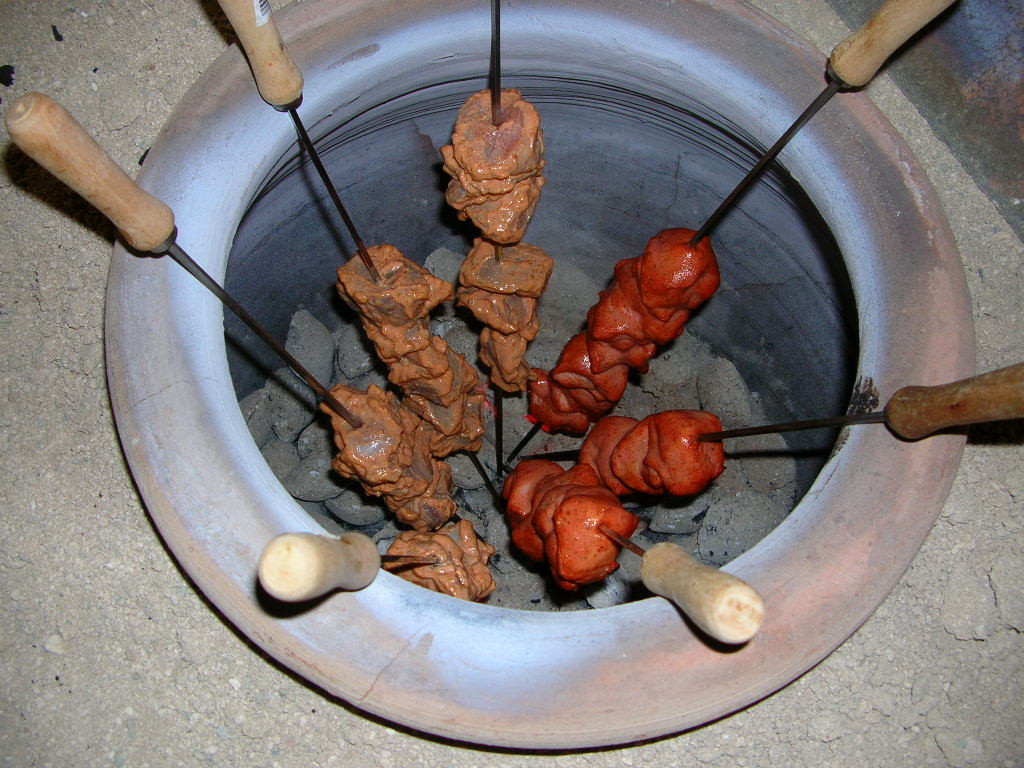 Tandoori Oven DIY: Build Your Own with Stevie's Curry Magic Guide