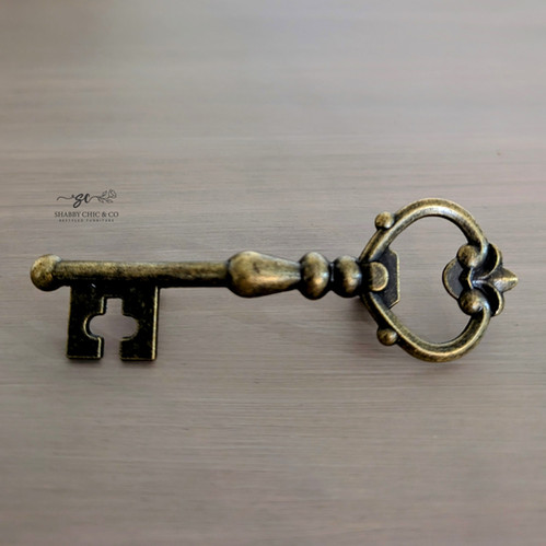 Antique Style Key Brass Handle | Shabby Chic & Co