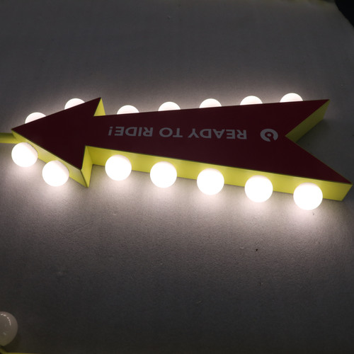 LED Interior Prop Light Free Standing Prop Display with Bulbs | Yijiao