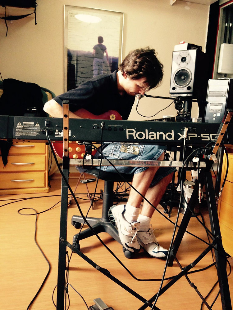 We're jamming, jamming...