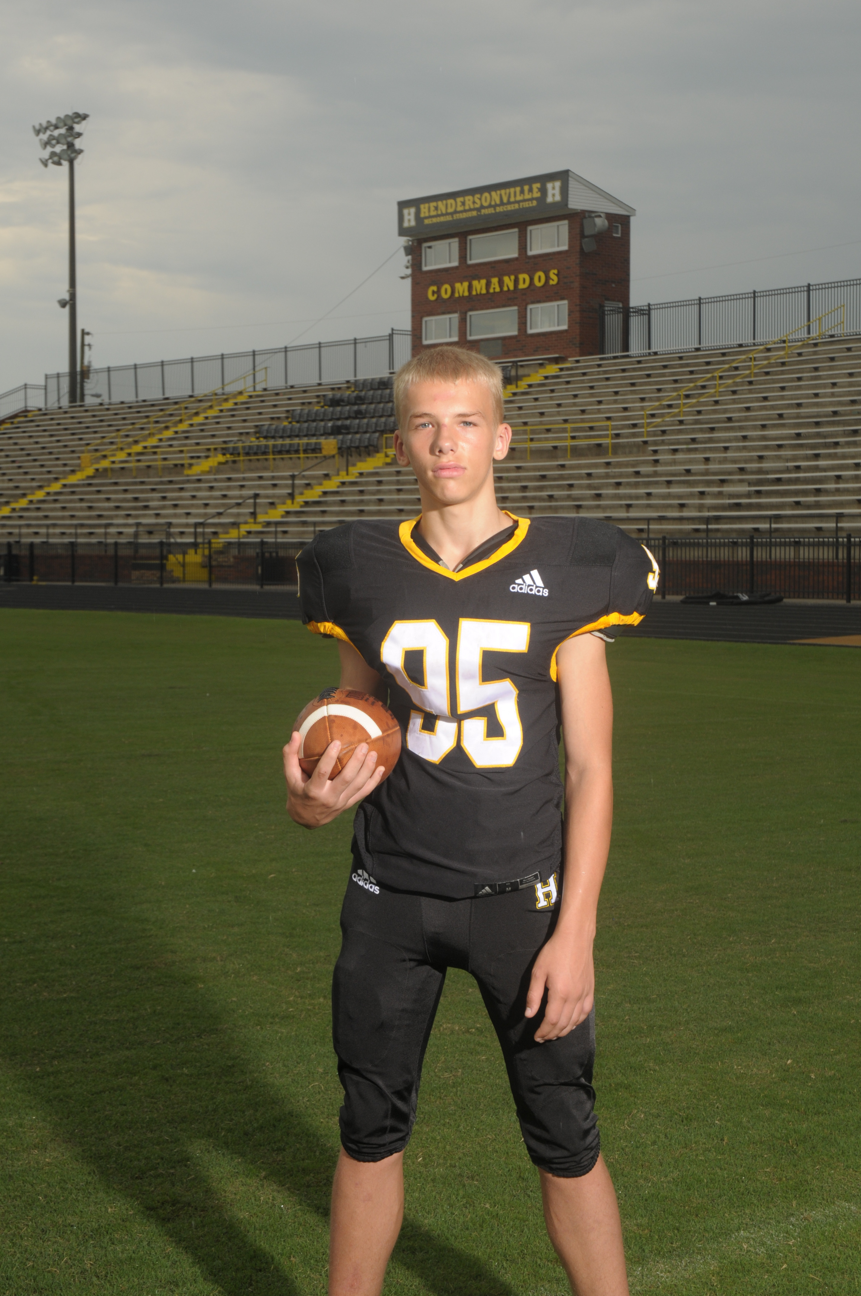 Tanner Sweeney | Commando Football