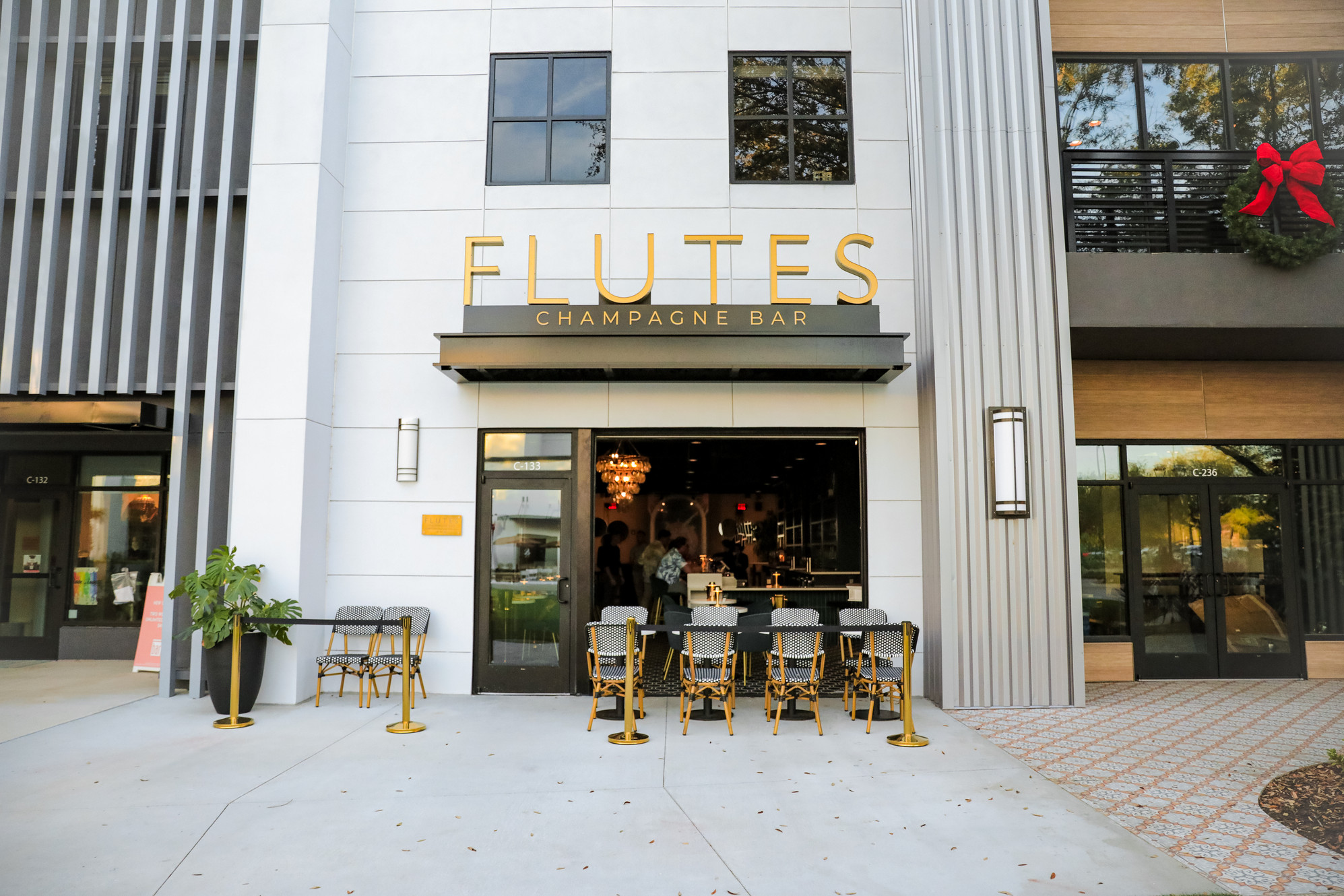 BOOK EVENT | Flûtes Champagne Bar