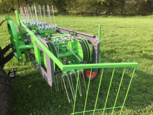 Belt Rake | CLOVER MACHINERY