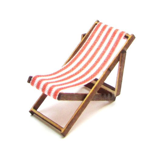 1/48th Scale Two Red Deckchairs Kit | Jane Harrop