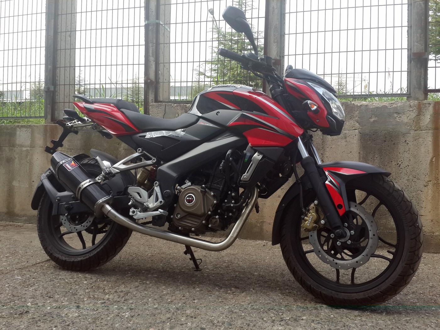 Tiger Exhaust for Bajaj Pulsar 200