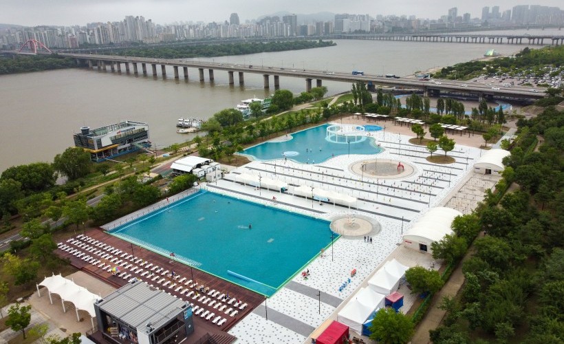 Han River Park Swimming Pools