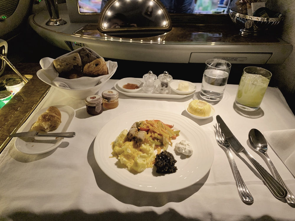 JETALBERT | Emirates First Class: The Flight, San Francisco - Dubai