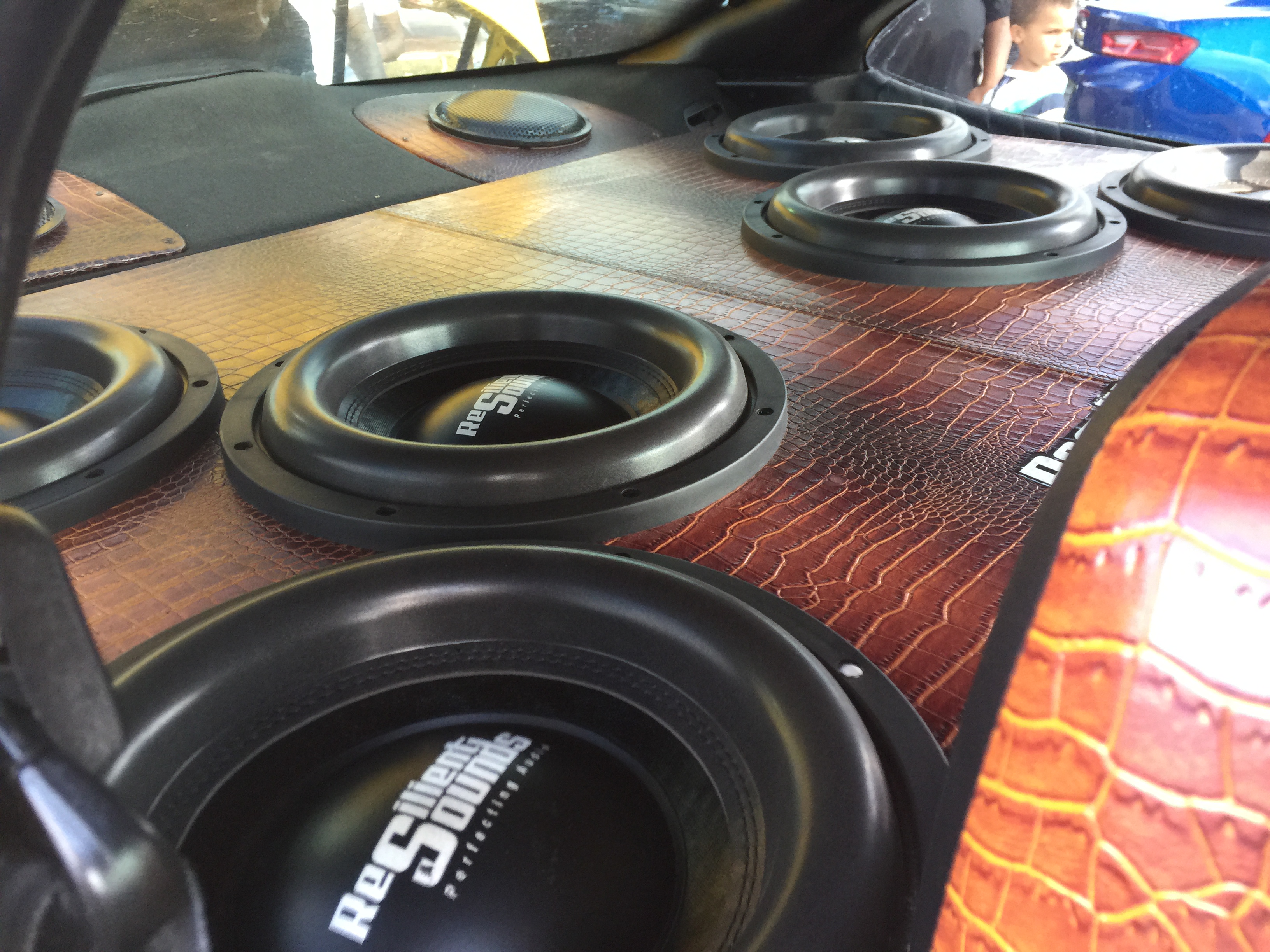 Resilient Sounds|High End Car Audio|Ohio