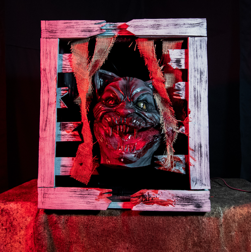 Creature Crate Boar Animatronic | Haunted Props