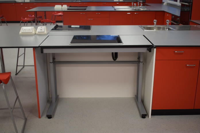 HEIGHT ADJUSTABLE TABLES|LAB FURNITURE| MANCHESTER| | Lab UK