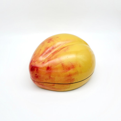 Lacquer Bodiless Peach-shaped Box | SOIL