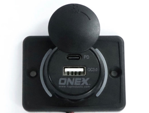 USB/C Black Flush Mount dual type USB outlet | Version 1