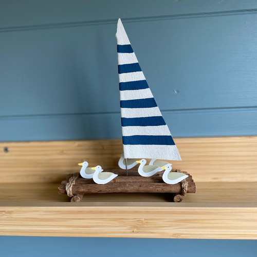 CASTAWAY RAFT SEASIDE DECORATION | The Coastal Lifestyle Company