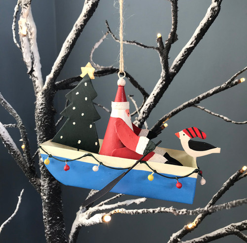 SANTA IN FESTIVE ROWING BOAT | Coastal Lifestyle Co