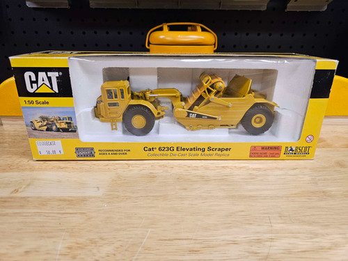 CAT 623G Elevating Scraper | edsdiecastshed