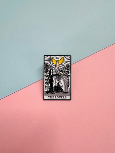 Addams Family Tarot Card Pin | little-cherry-cake