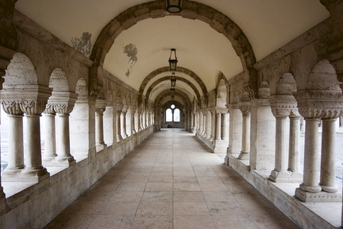 5-0034 Ancient Corridor | Mini Max