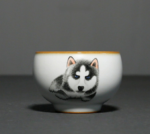 Crouching Husky Teacup | Craftedleaf Tea