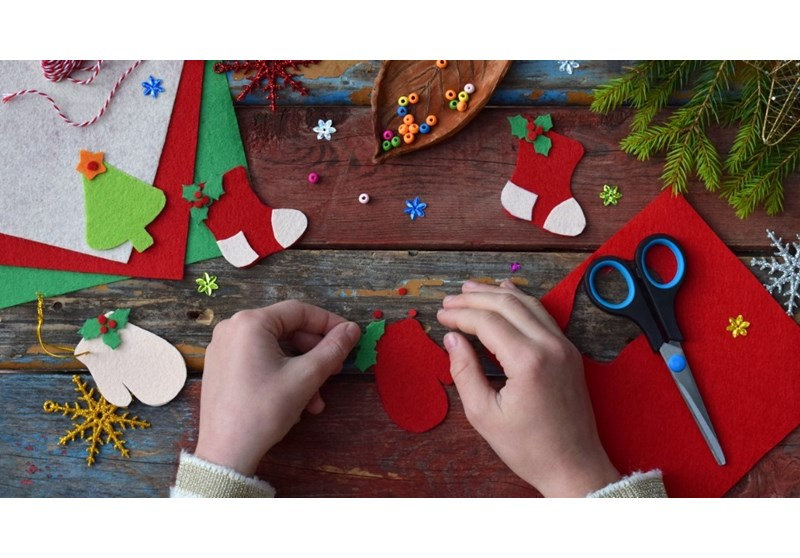 Kids Christmas Craft Day | woodbend-hall