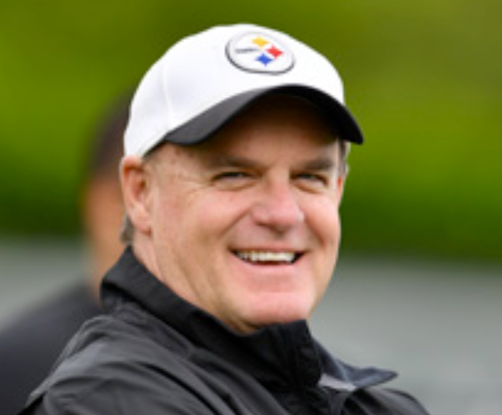 GM Kevin Colbert back for another year