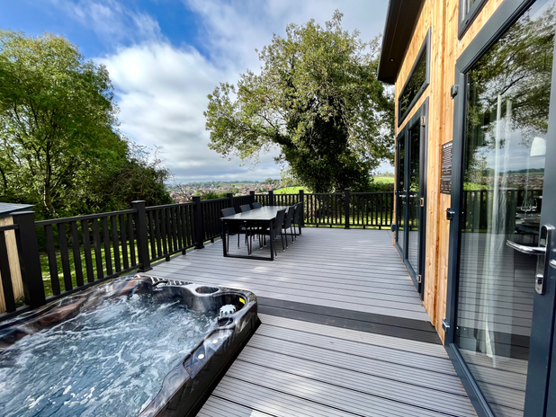 The Dean Lodge | Forest Hills Holidays