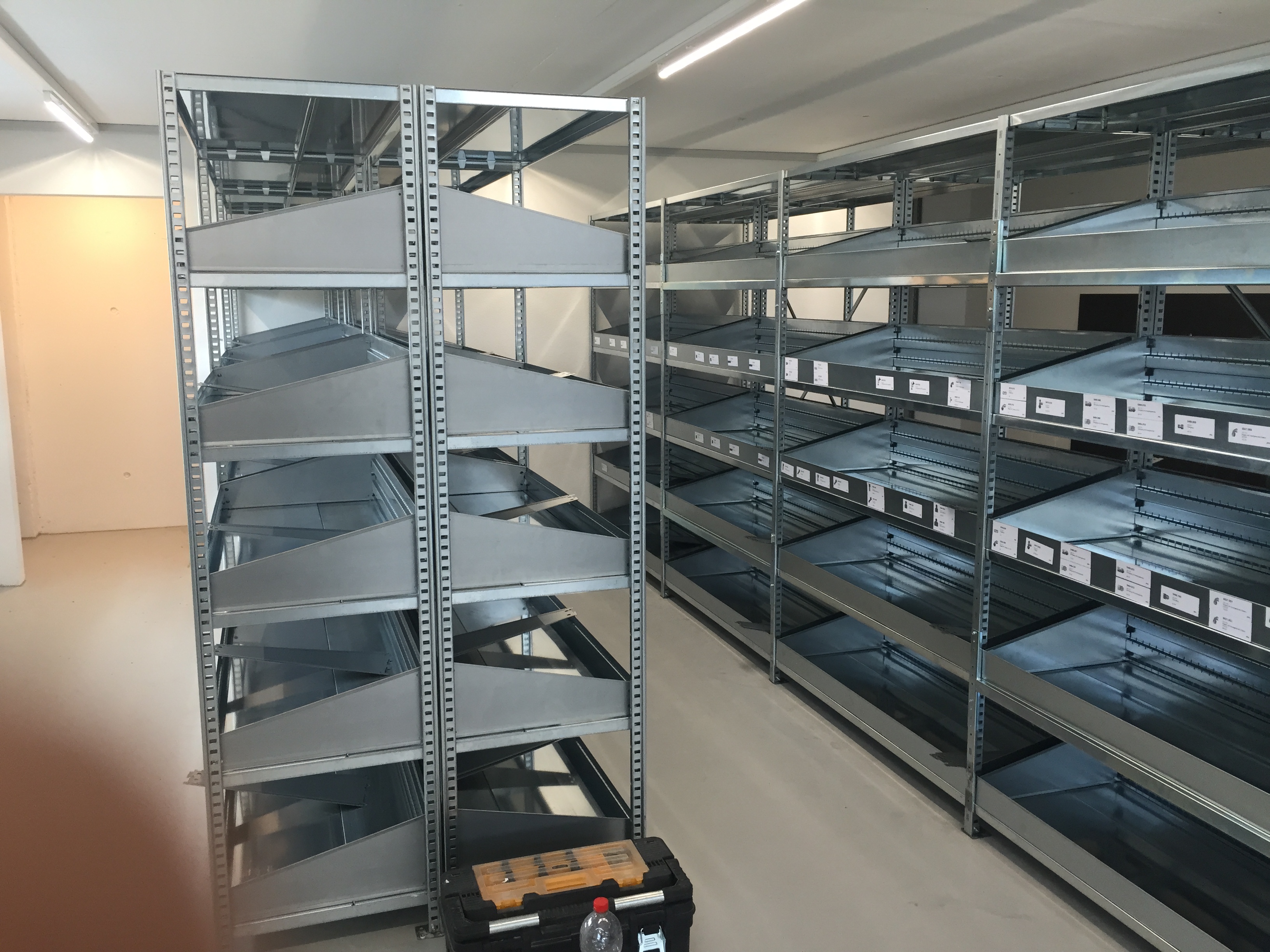 Fachbodenregale - Läderach Lagersysteme