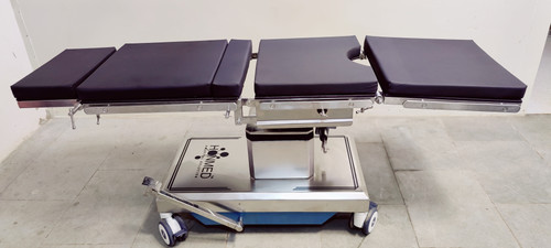 Deluxe Hydraulic OT Table With Heavy Wheel | HONMED
